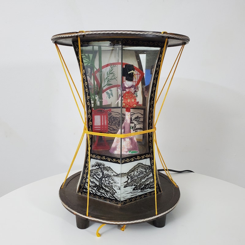 Geisha Lamp - Etsy