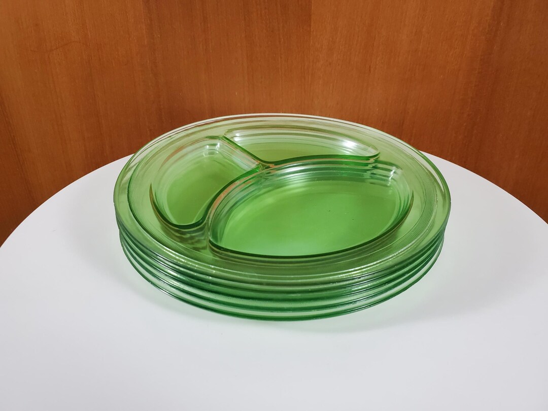 Set of 5 Uranium Glass Divided Plates - Homestead Pattern, L E Smith ...