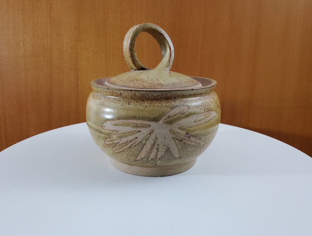 Vintage Kim Bruce Ceramic Casserole or Pot - Wax Resist Pattern ...