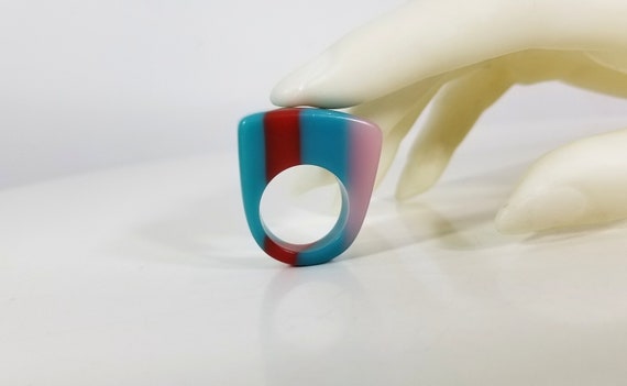 Vintage Laminated Acetate Ring - Turquoise, Coral, Pi… - Gem