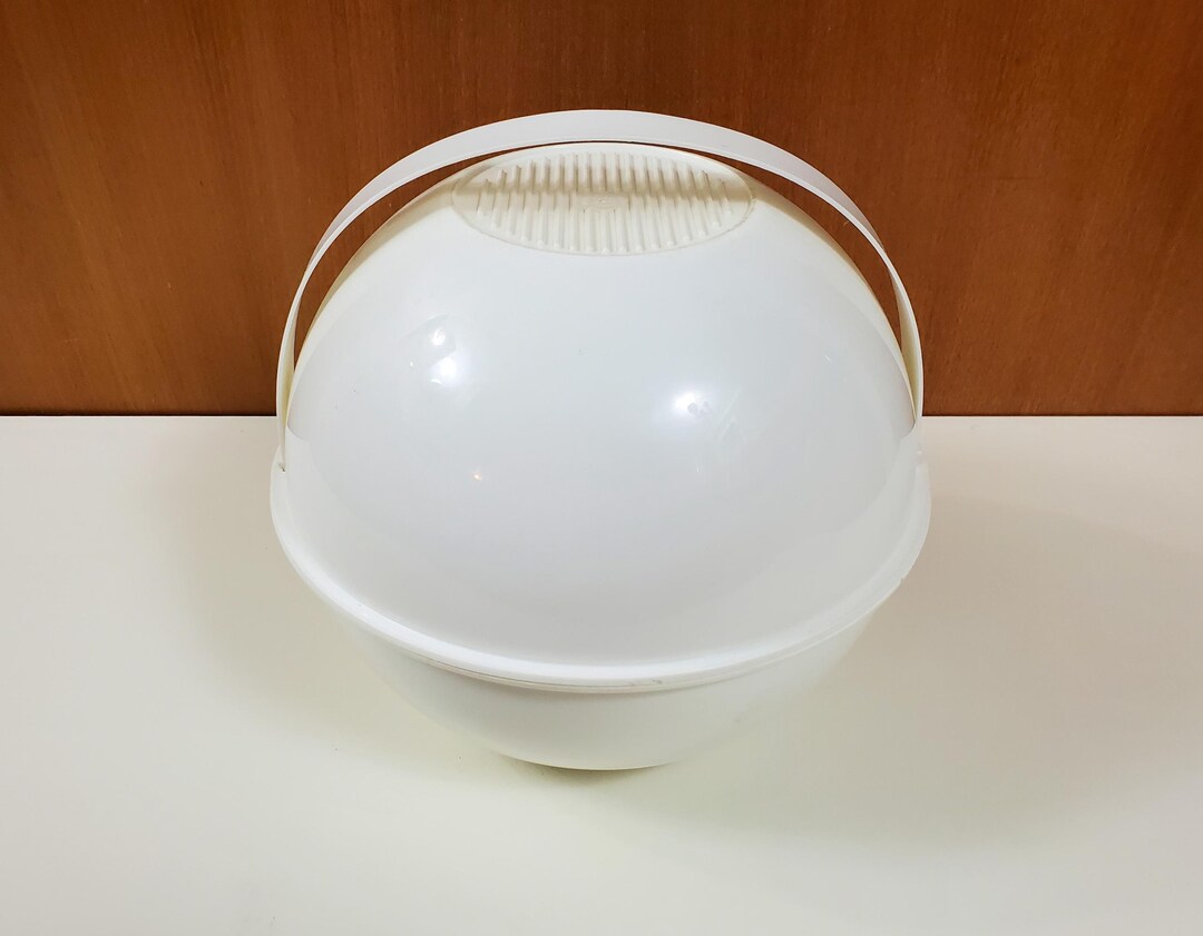 Guzzini Picnic Ball - Picnic-bol - Service for 6 - Plates, Bowls, Cups ...