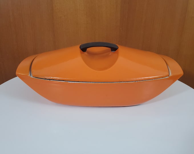 Vintage Le Creuset Cast Iron Coquelle - Raymond Loewy Porcelain ...