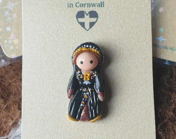 Anne Boleyn Tudor Pin Badge - Etsy