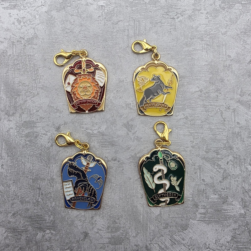 Hogwart House Badges - Etsy