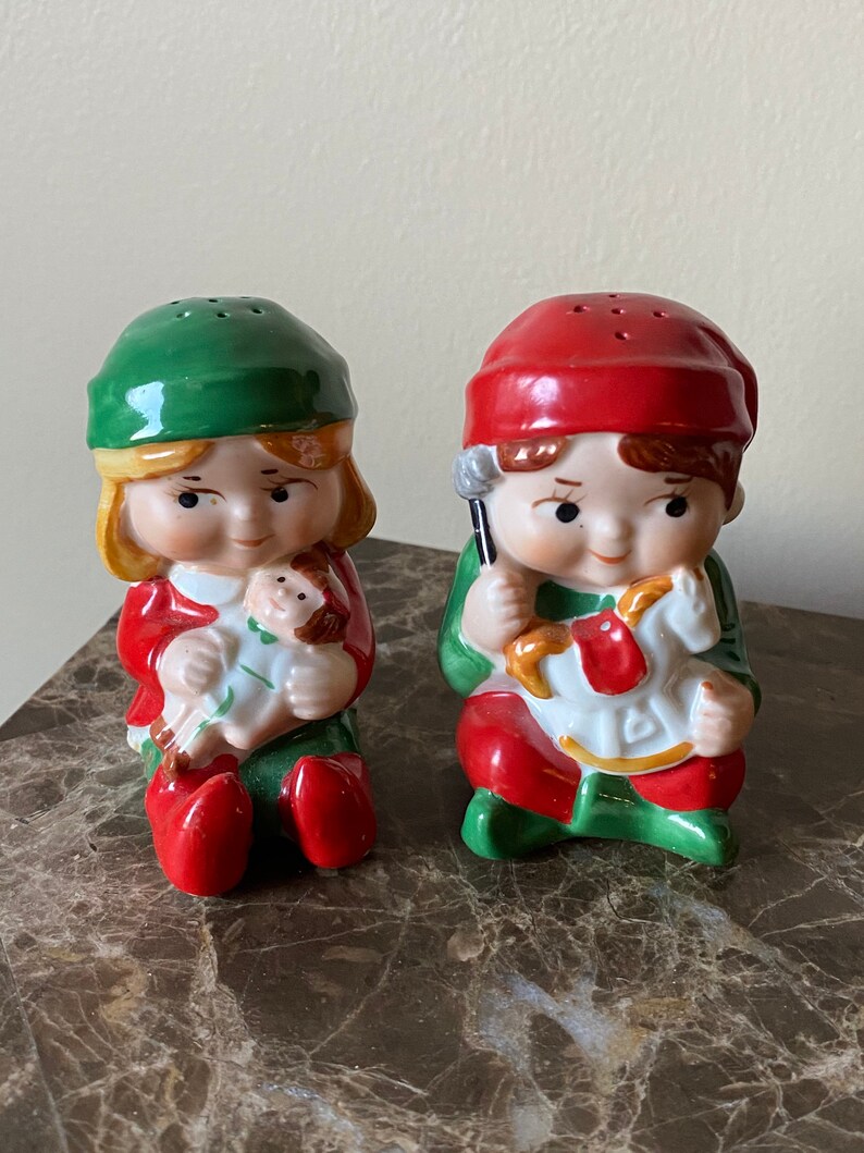 Vintage Avon 1983 Santas Helpers Elves Salt and Pepper - Etsy