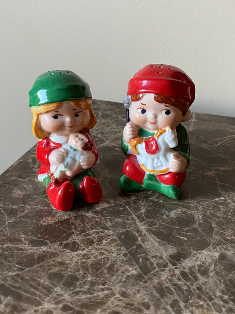 Vintage Avon 1983 Santas Helpers Elves Salt and Pepper - Etsy