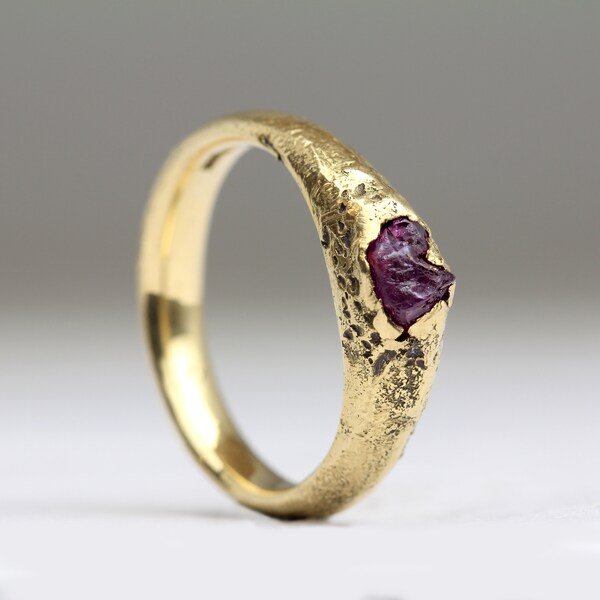 Rough Gemstone Ring - Etsy UK