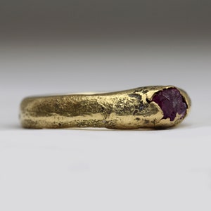 Rough Ruby Ring in Solid 18ct Yellow Gold Cast in Beach Sand - Etsy