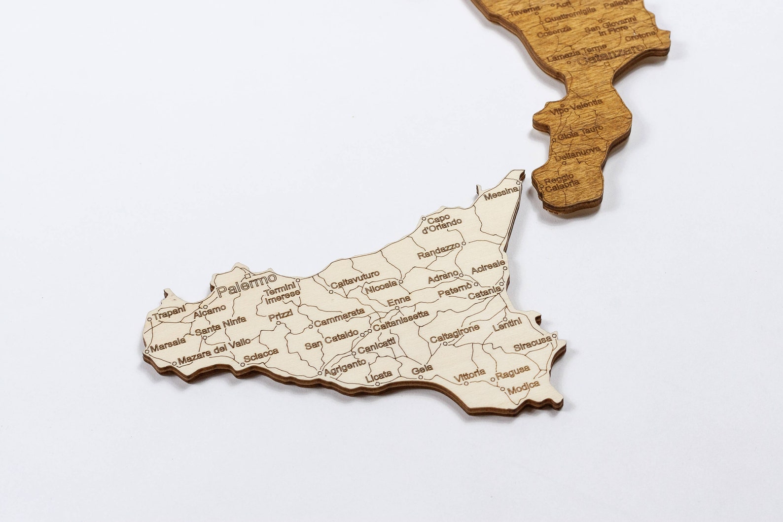 Wooden Map of Italy – Engraved Cities, Roads, Borders - Large ...