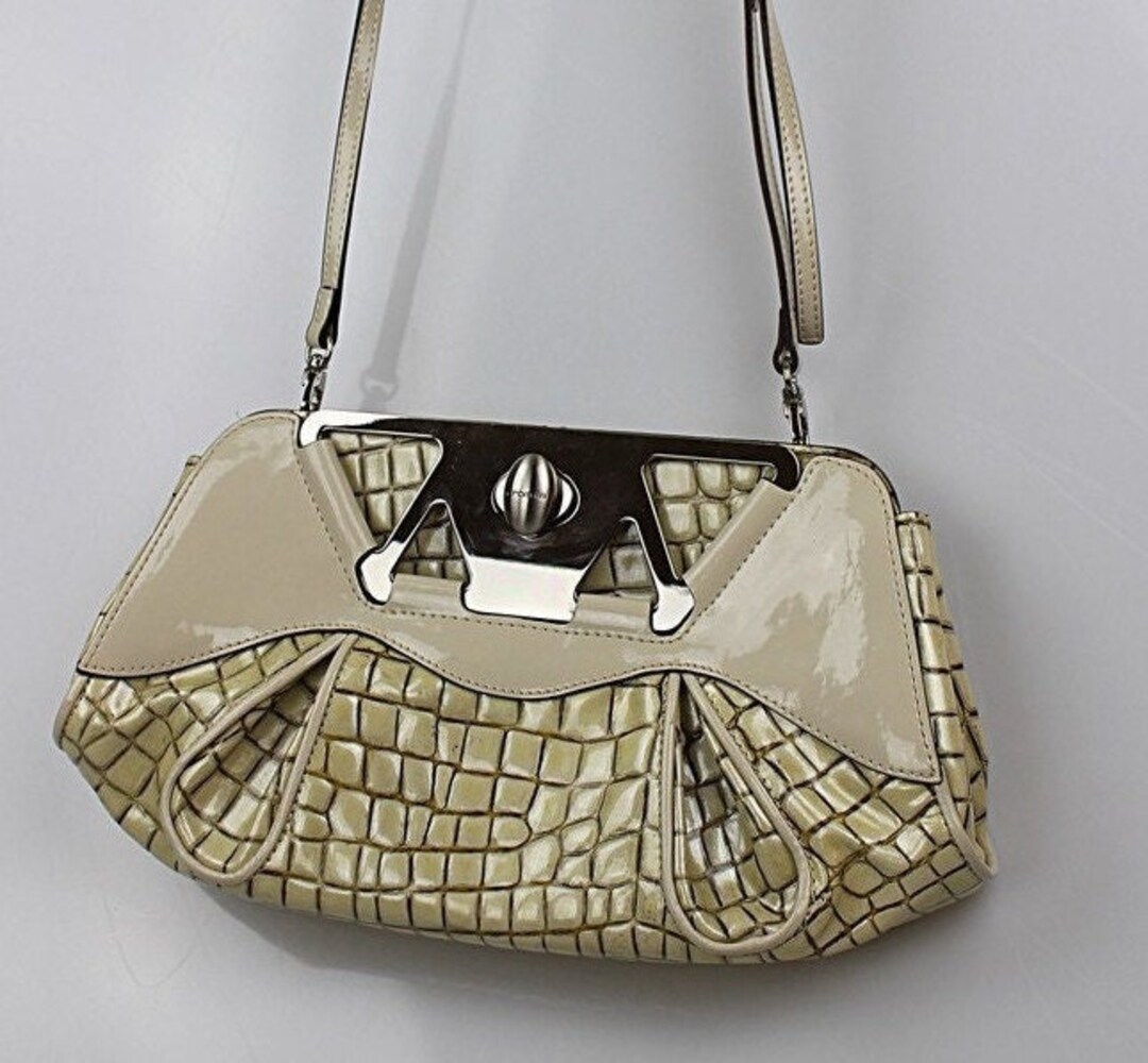 Cromia Beige/ivory Italian Leather Shoulder Handbag Women’s Fashion ...