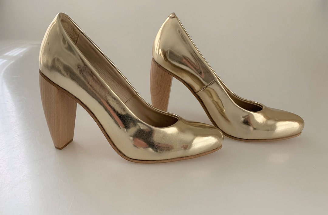 2000s Sydney Brown Pumps Y2K Vintage Women's Heels Luxury Vegan ...