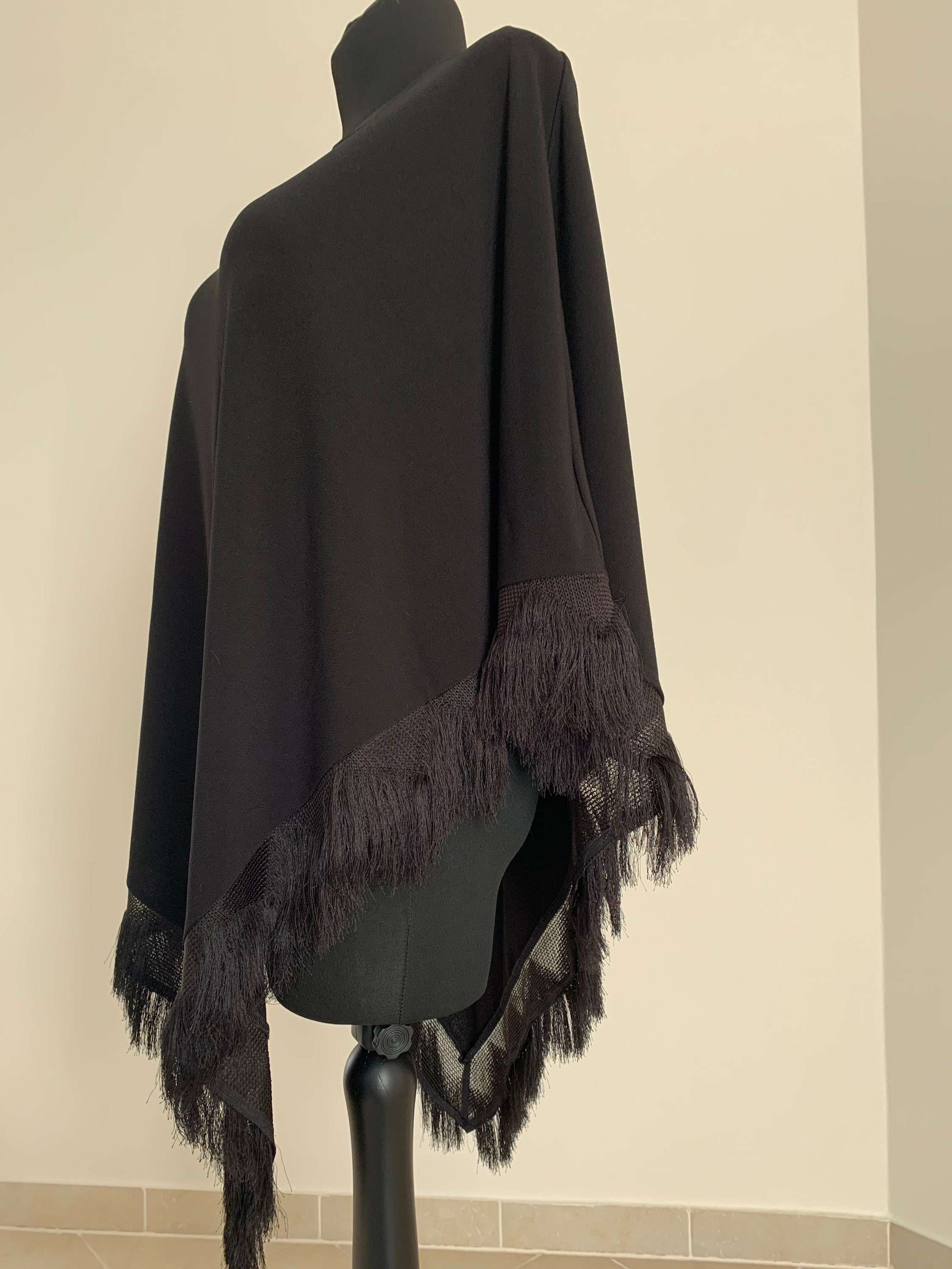 Luxury Black Cape With Tassels Womens Size S/M Black Thin Cape With ...