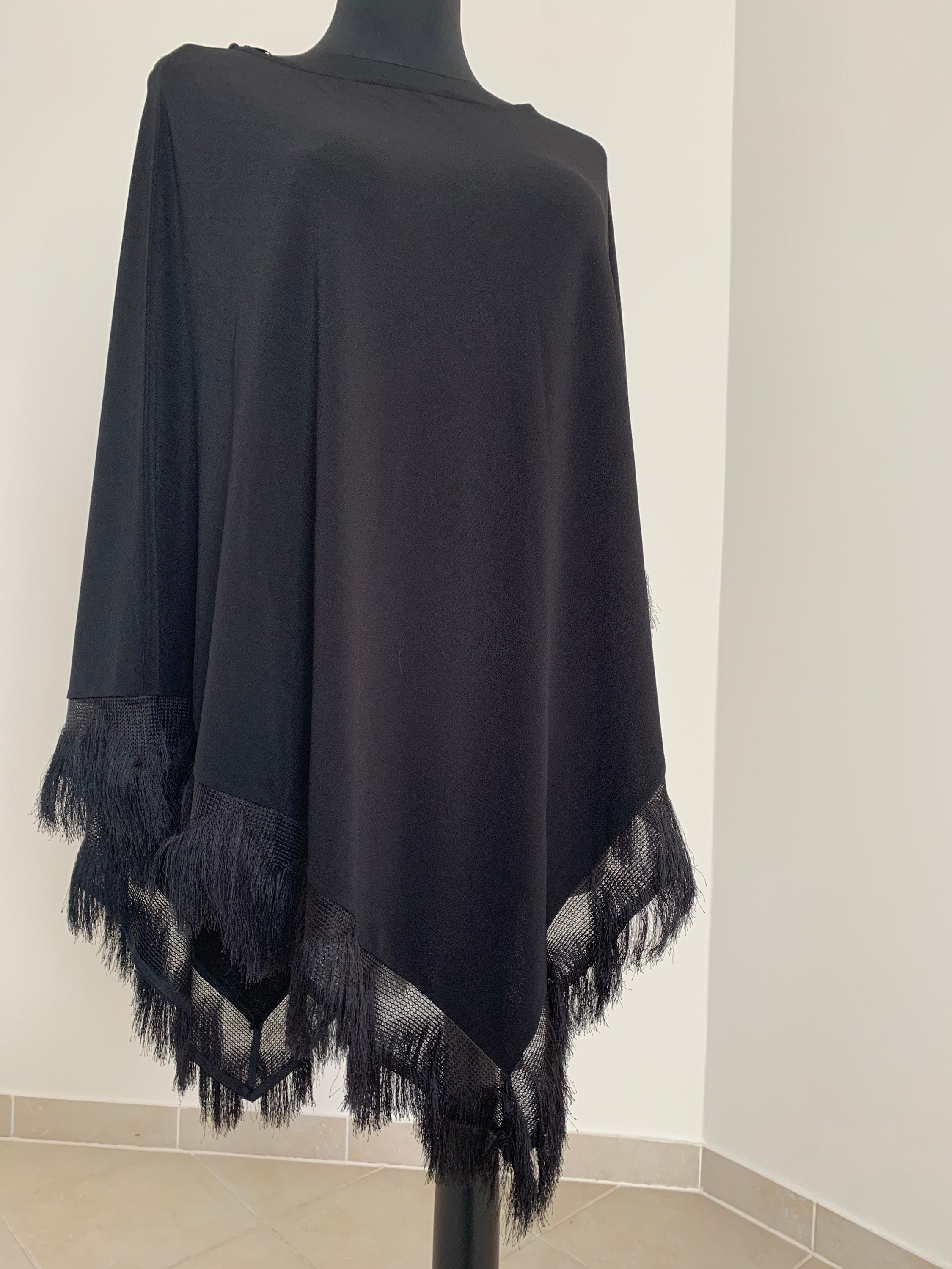 Luxury Black Cape With Tassels Womens Size S/M Black Thin Cape With ...