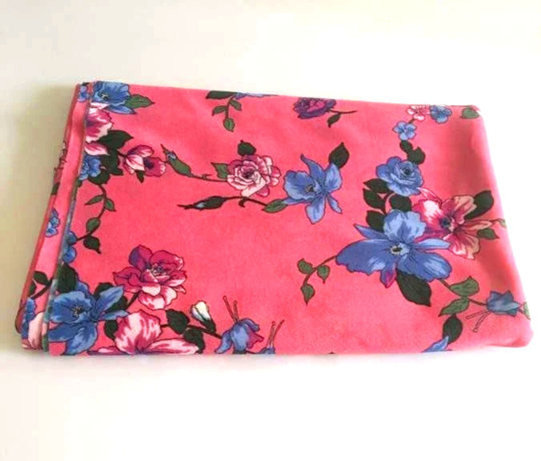 Vintage Crimplene Retro Fabric Bright Pink Piece of Fabric Retro Floral ...