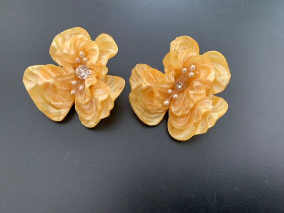 Vintage W Germany Celluloid Clip-on Earrings Art Dec… - Gem