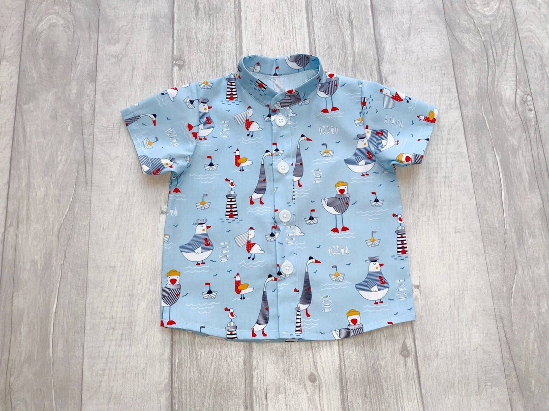 Short Sleeve Shirt With Mandarin Collar in Seaside Character Print ...