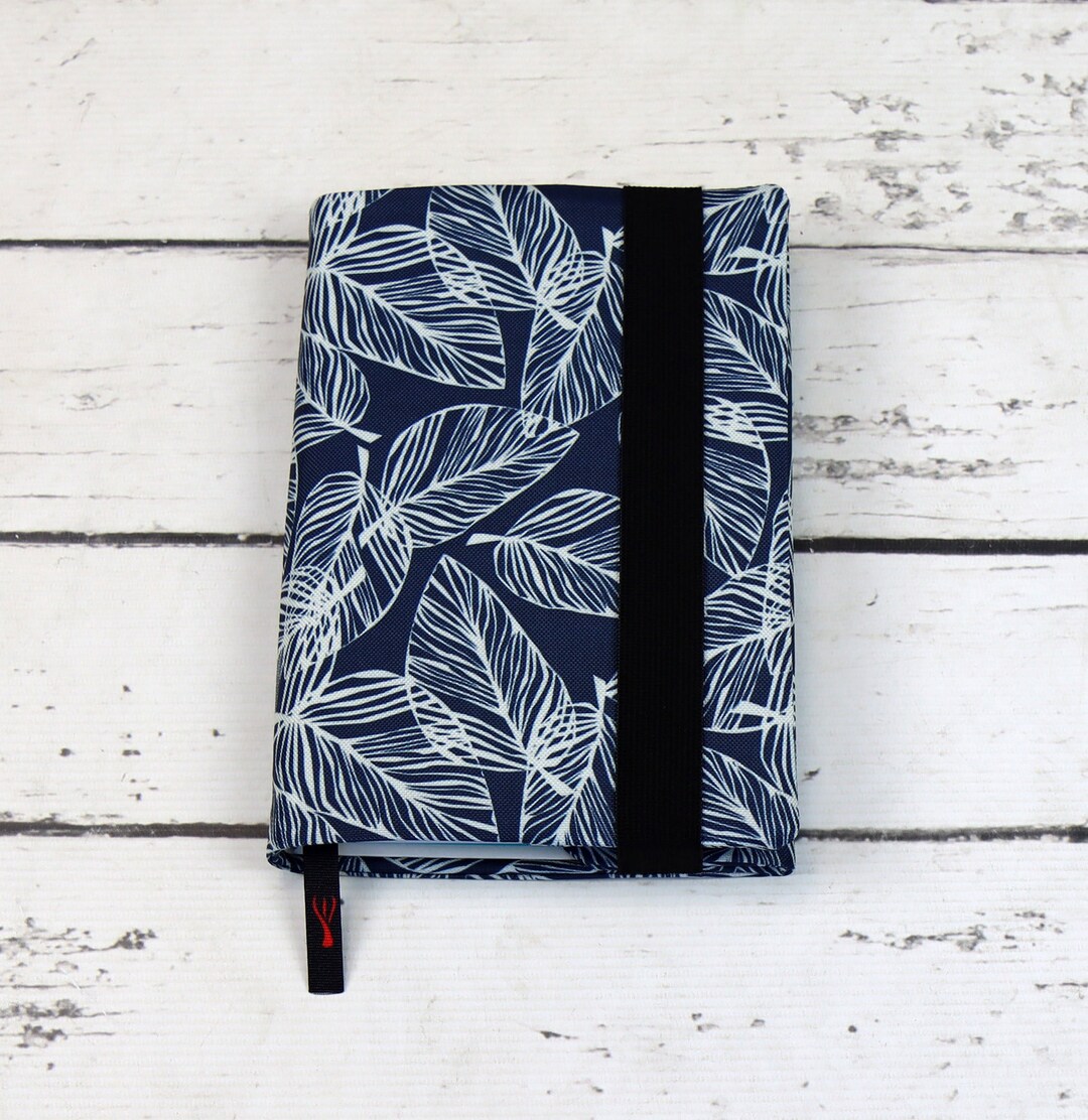 Leaves Book Cover, Adjustable Book Protector, Padded Cover for ...