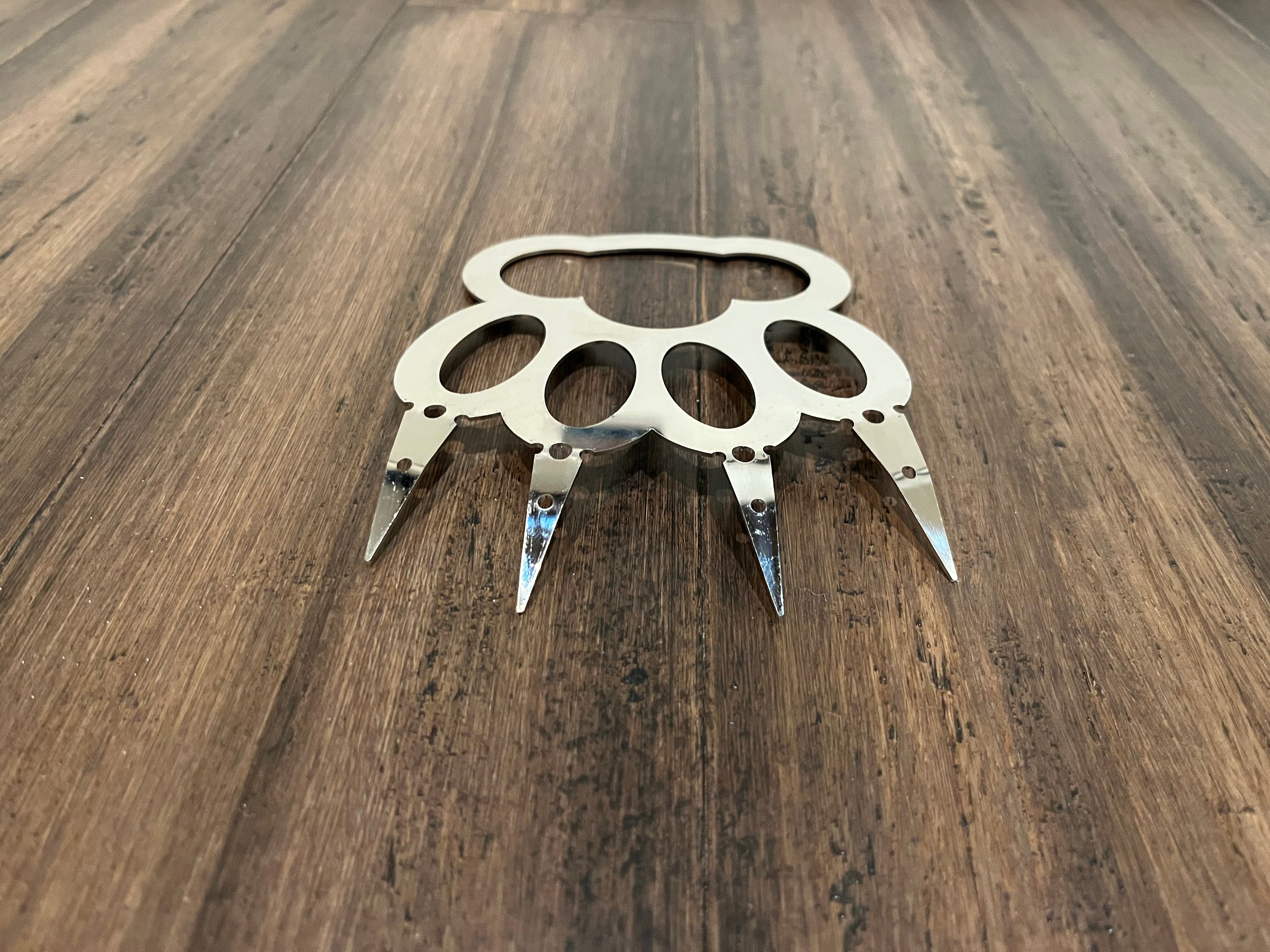 Tiger Lion Bear Paw Claw BDSM — Sharp Pointed Things