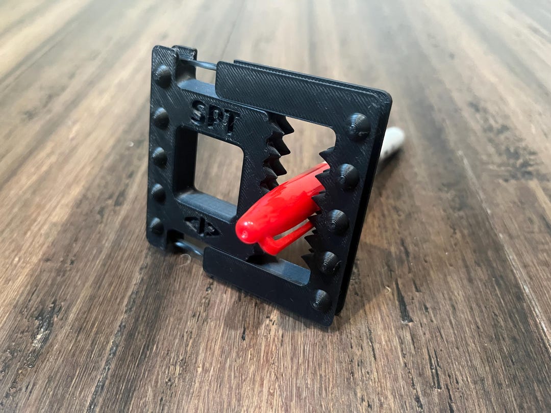 Linear Kinetic Spiked Nipple Clamp - Etsy