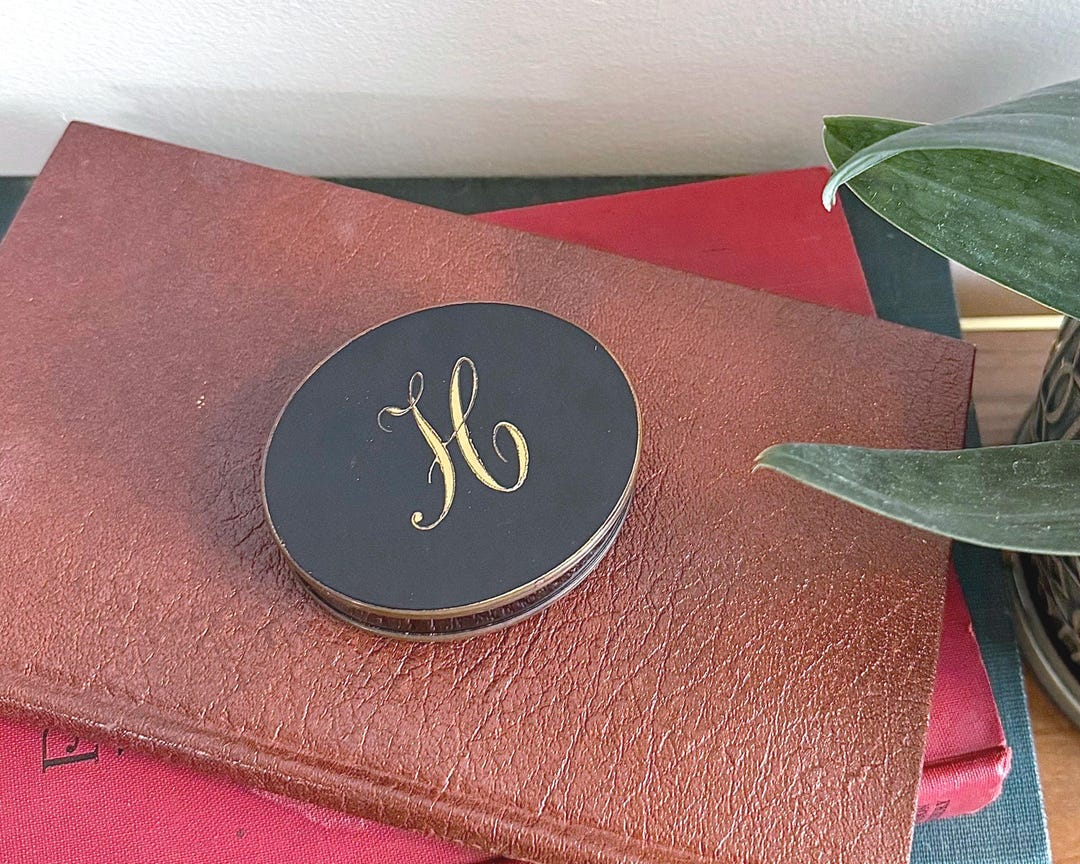 Vintage 1930s Black Enamel and Gold Metal Powder Compact - "h" Monogram ...