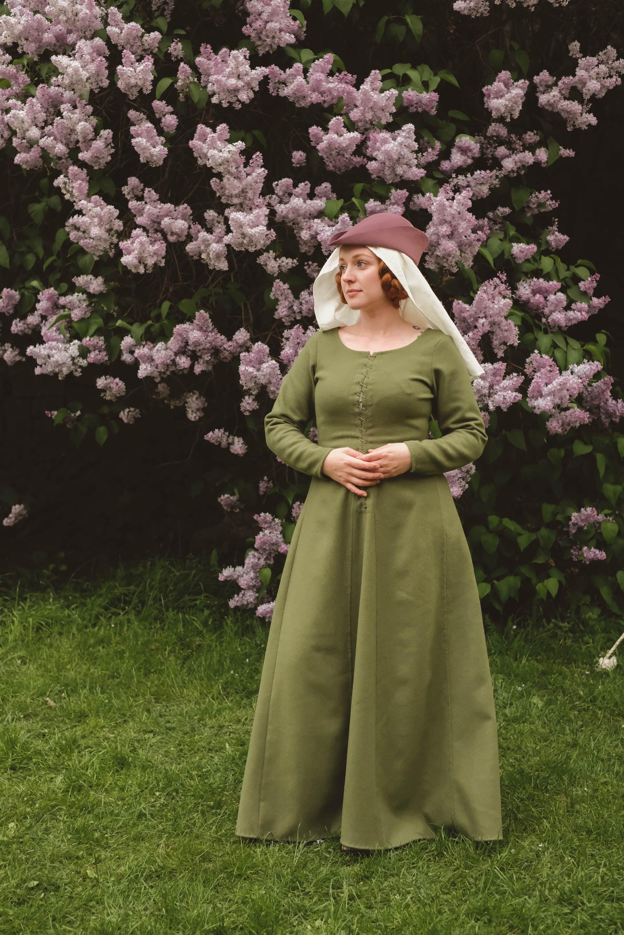 DIGITAL Runfridr Sewing Pattern- Cotehardie Medieval Dress Sewing Pattern - Etsy