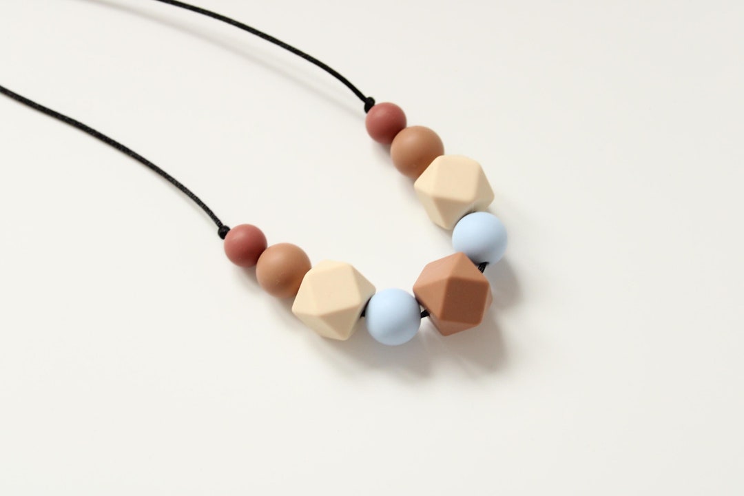 Silicone Nursery Necklace: Sensory Fiddle Breastfeeding Jewellery, New ...