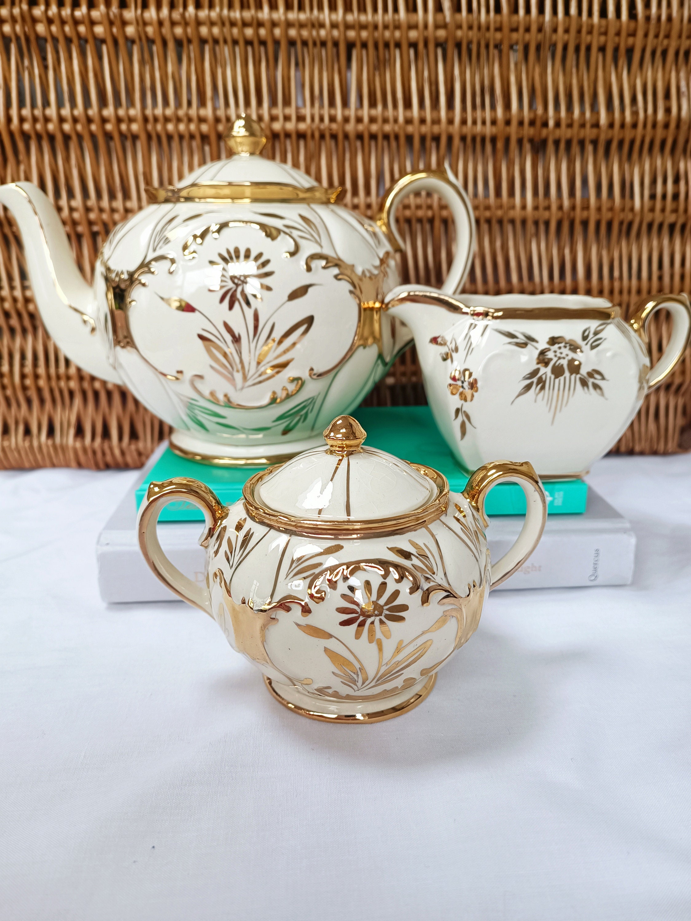 RARE Gold & Cream SADLER Tea Set, Gold Teapot, Sugar Bowl and Jug ...