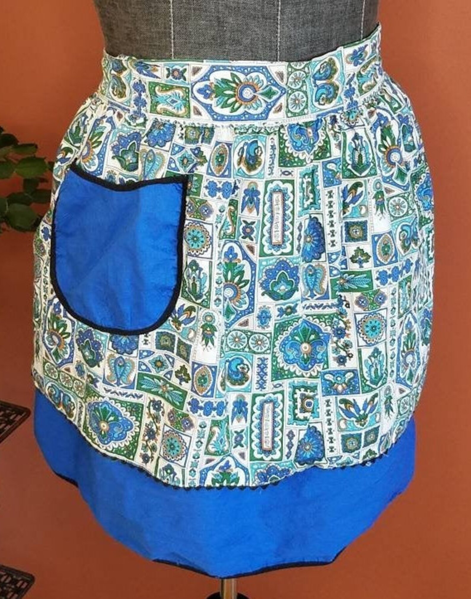 Vintage 60s 70s Reversible Half Apron Bright Blue and | Etsy