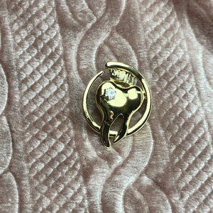 Dentist Enamel Pin Dentist Hard Pin Dentist Makeup Bag Dentist Custom ...