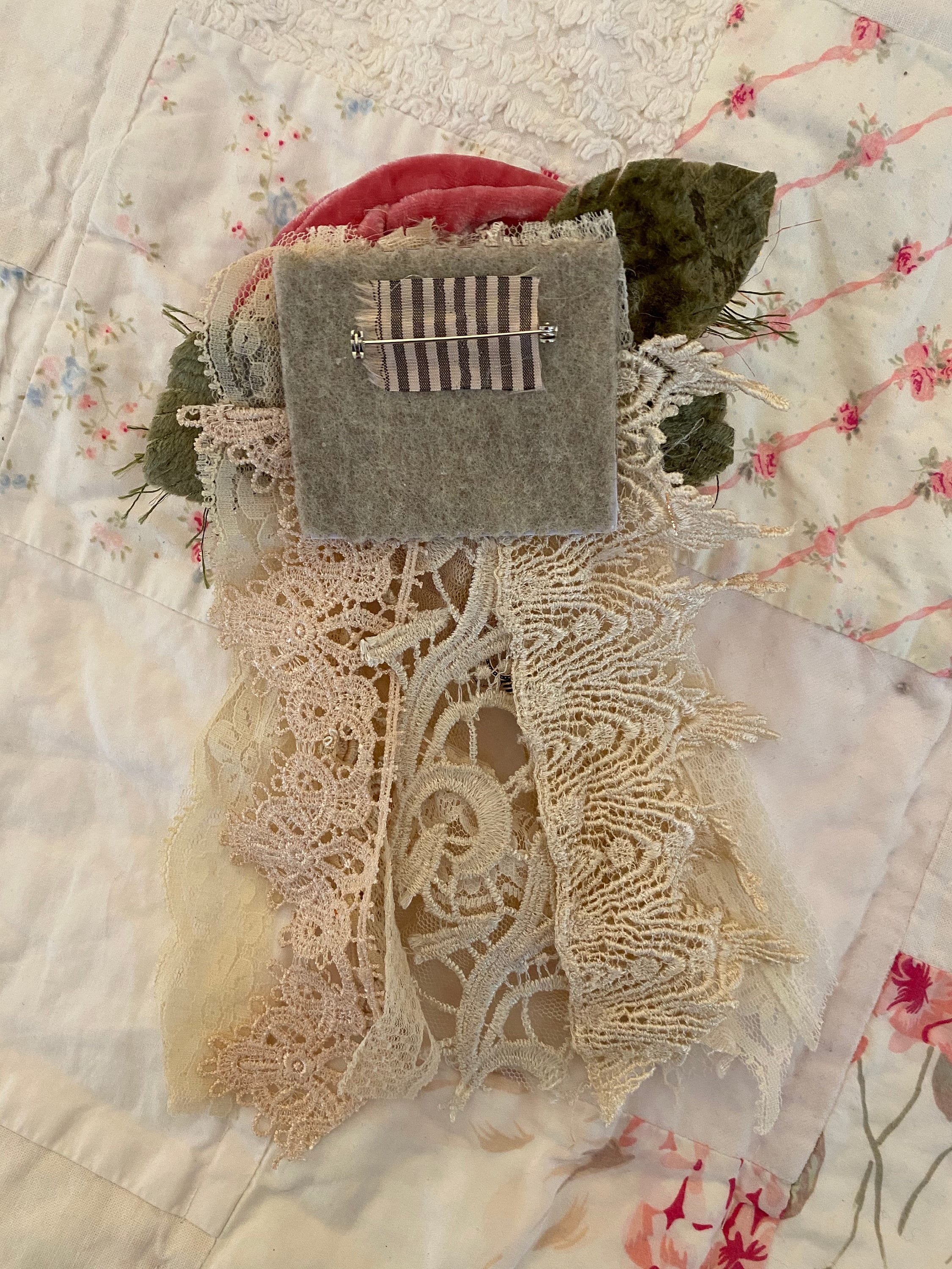 Large Velvet Rose Pin - Etsy