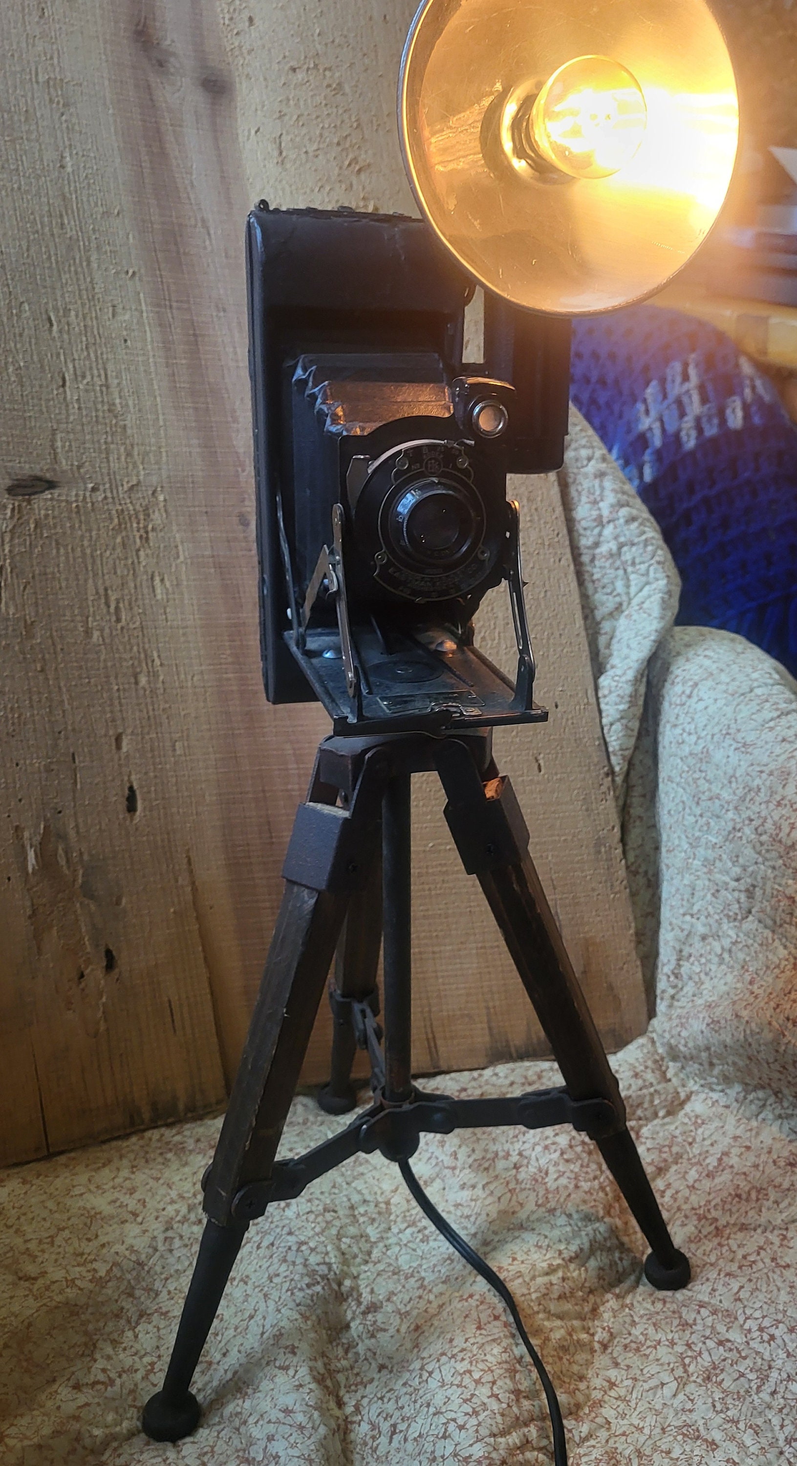 Vintage Camera Lamp. Fully Functional . the Repurpose an Antique Camera ...