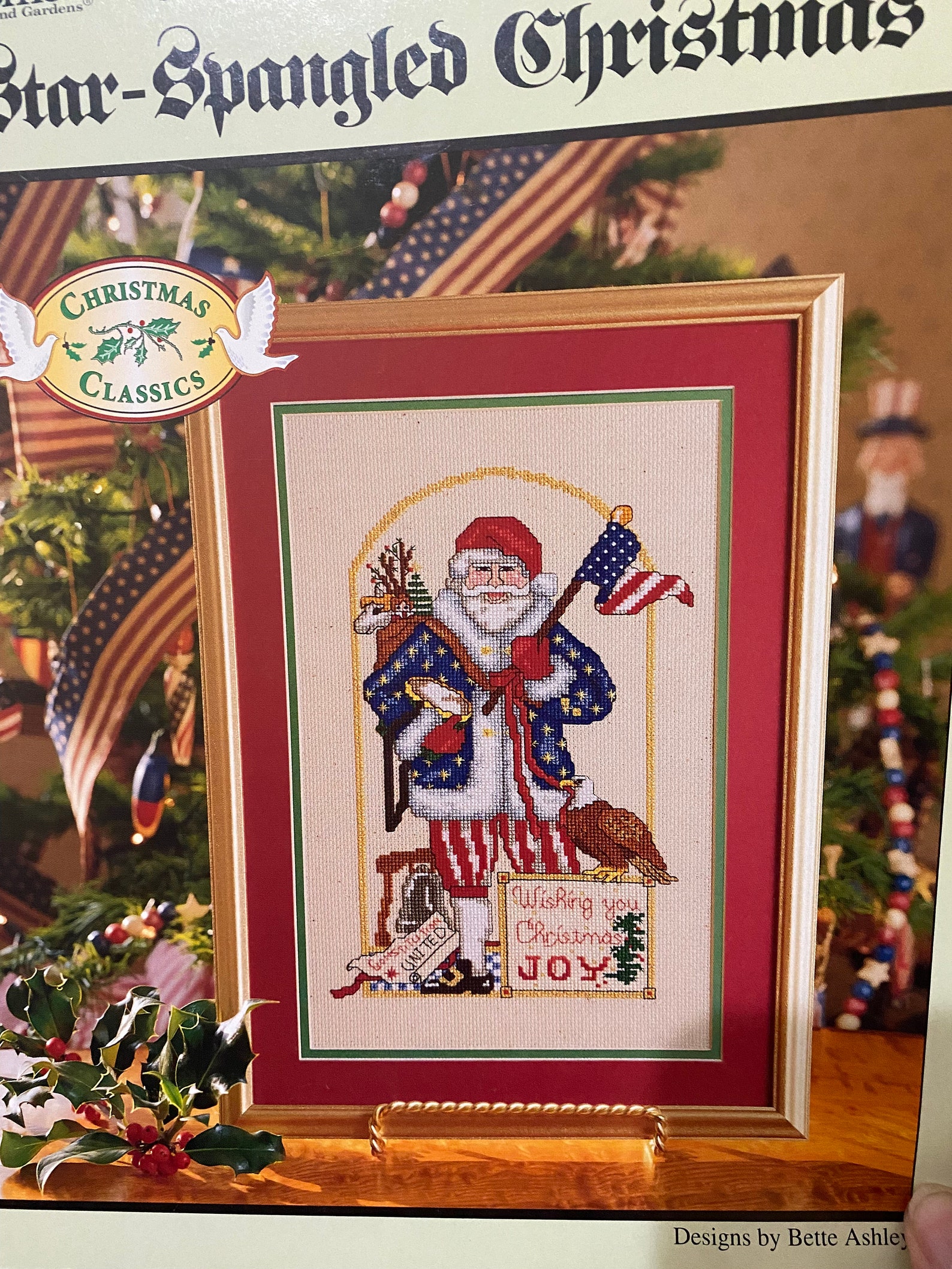 Santa Christmas - Pick Design: Patriotic, Toymaker, Father Christmas ...