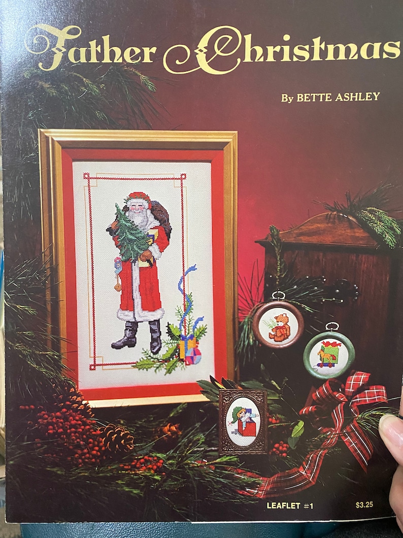 Santa Christmas - Pick Design: Patriotic, Toymaker, Father Christmas ...