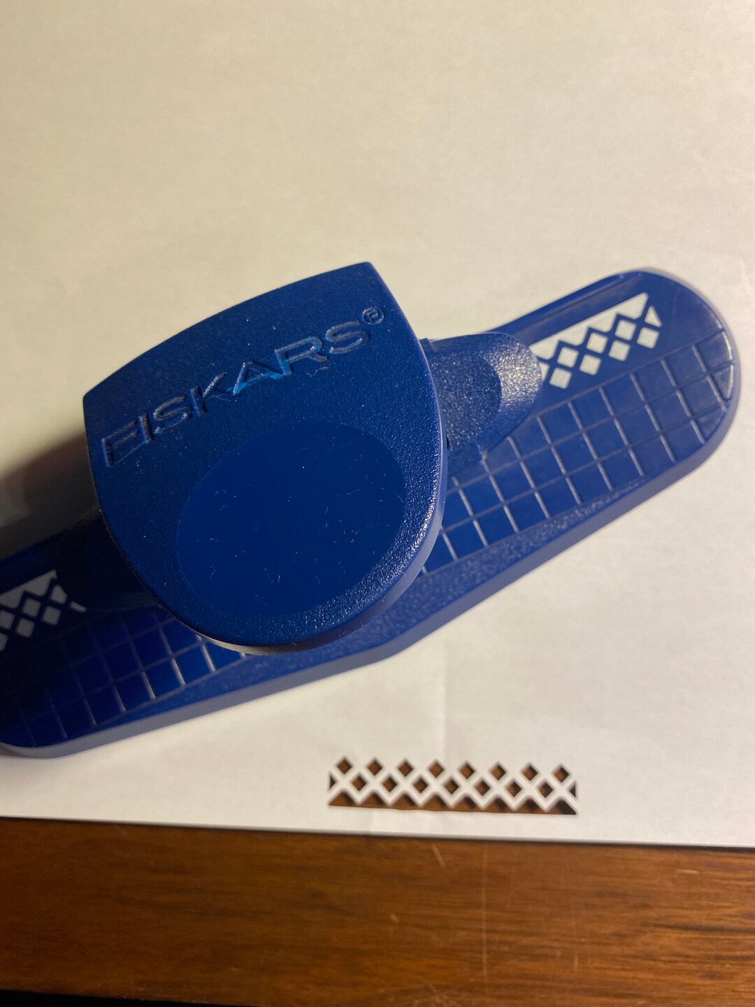 Lattice Work Fiskars Punch / Border / Corners / Page / Paper Edge ...