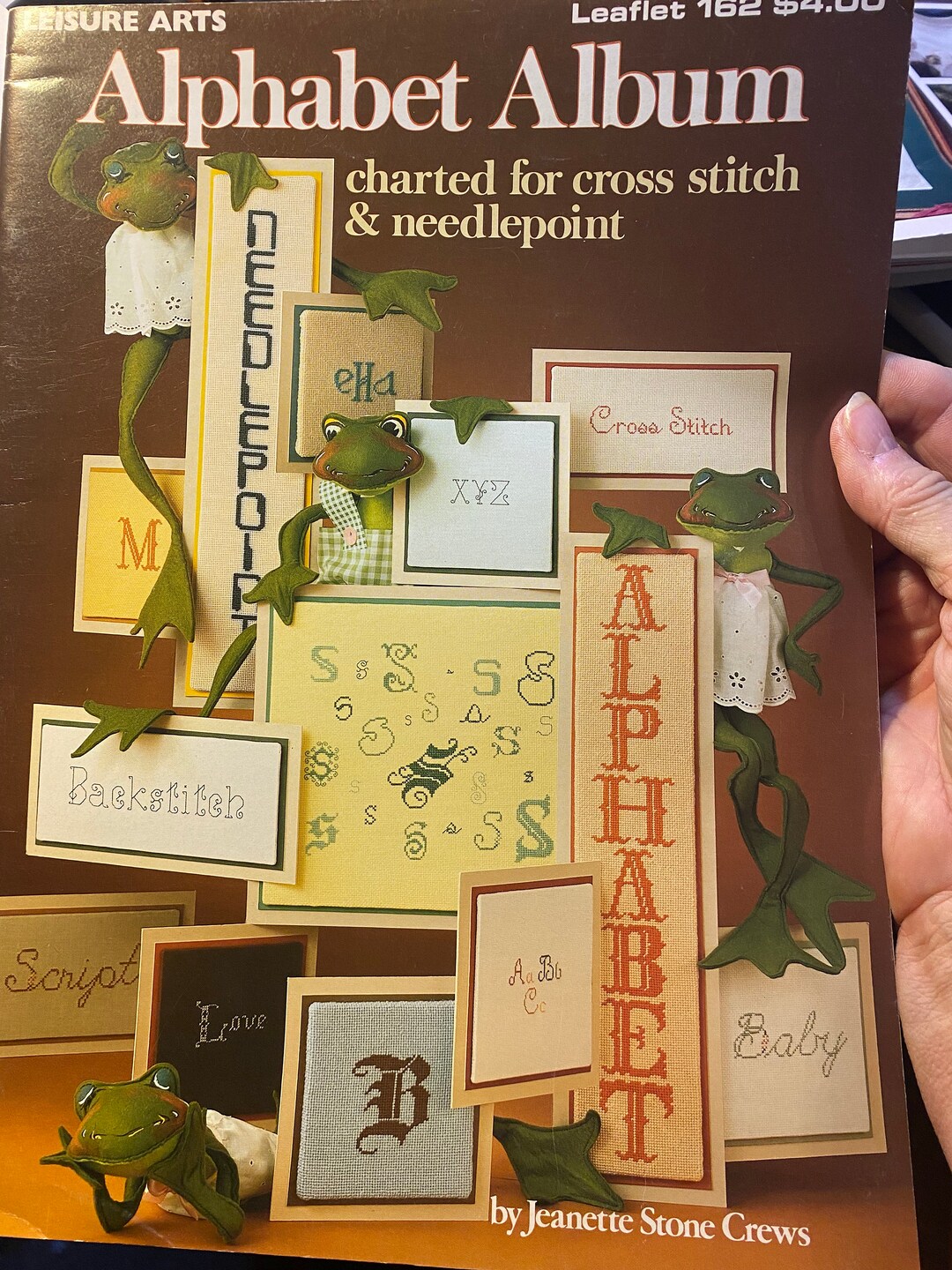 Charted Alphabet Album - Cross Stitch / Needlepoint - Leisure Arts 162 ...
