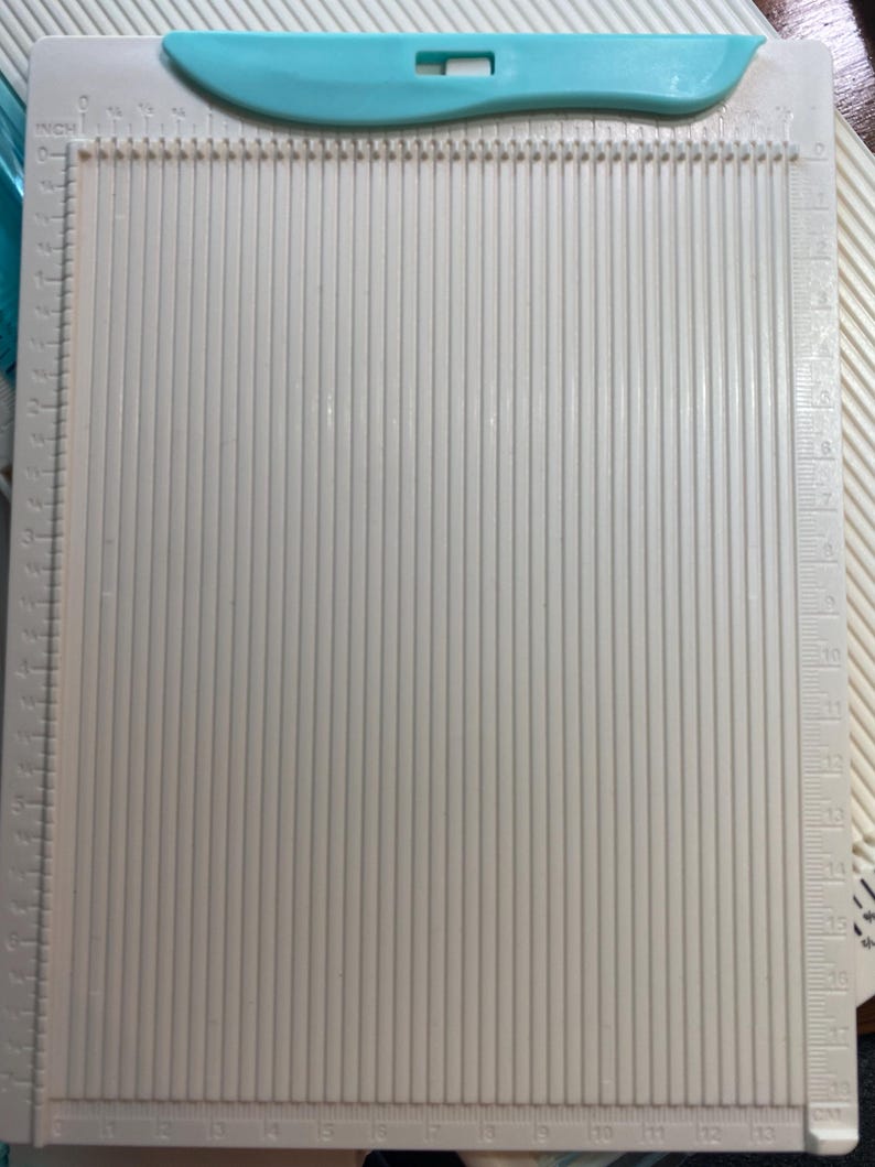 Paper Trim & Score Board - Ruler Blade Trimmer - Cutter Crafting Tool ...