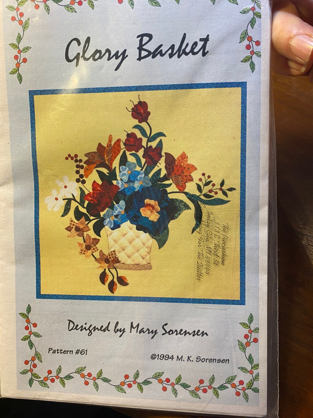 Glory Basket of Flowers Applique Quilt Pattern - Mary Sorensen - 1994 ...