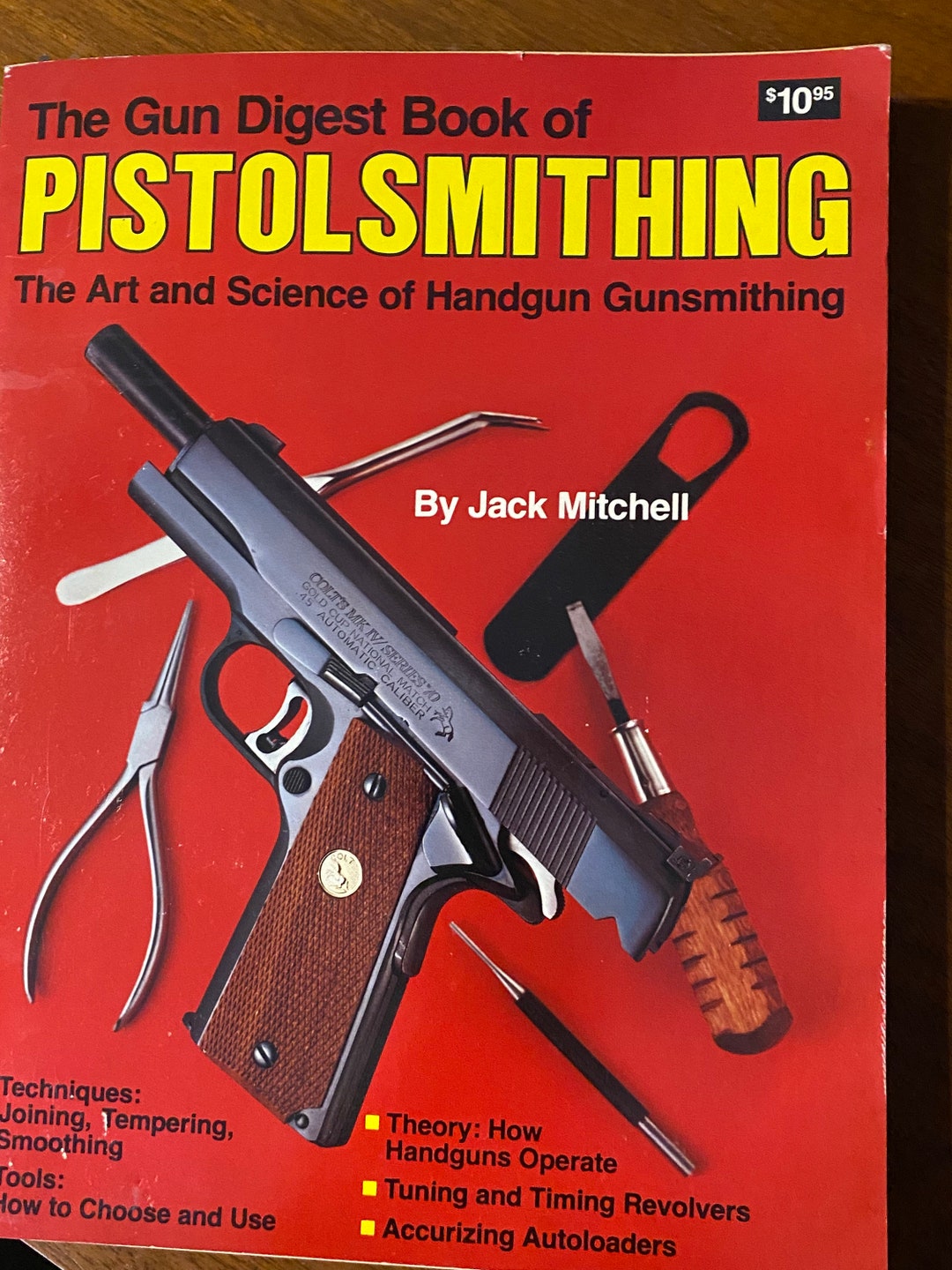 Pistol Smithing - Gun Digest Book - Art Science of Handgun Gunsmithing ...