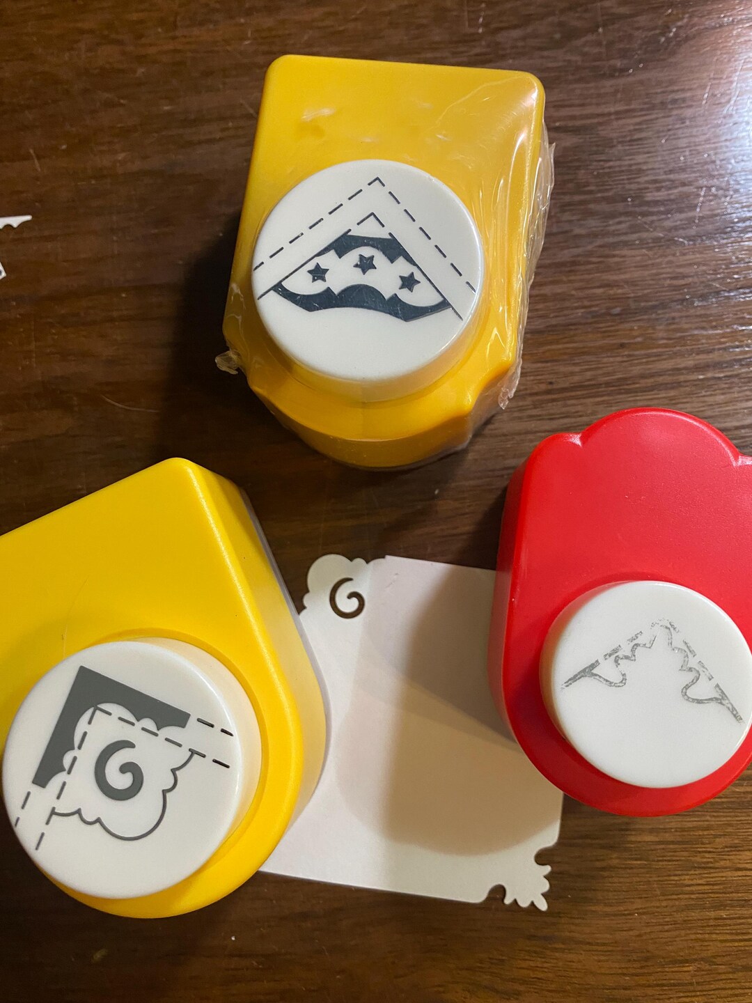 Corner Punch With Pick Shape - Page / Paper Edge Punch Frame Paper ...