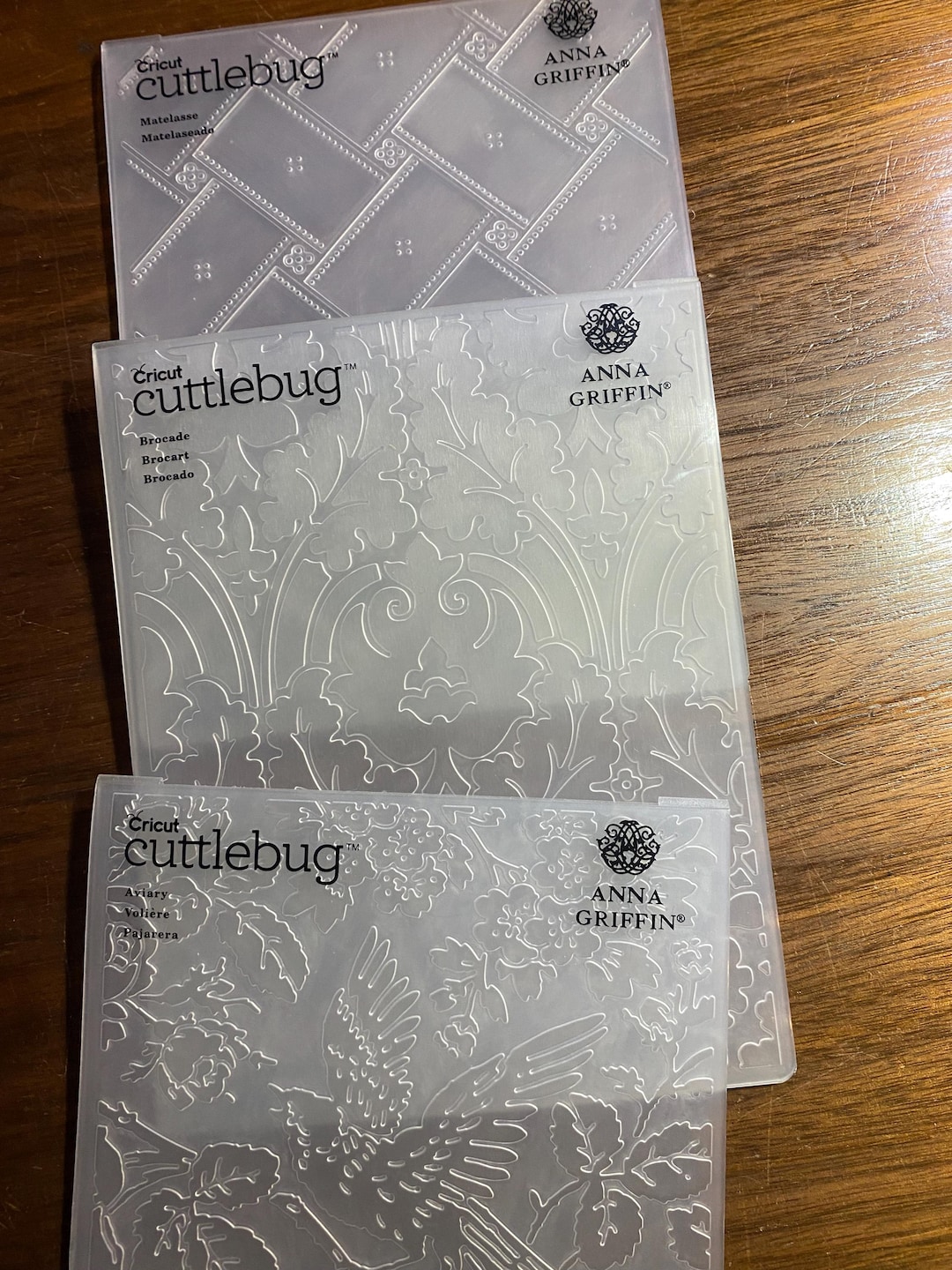 Anna Griffin Circuit Cuttlebug Embossing Folder Decorative Pick: Aviary ...