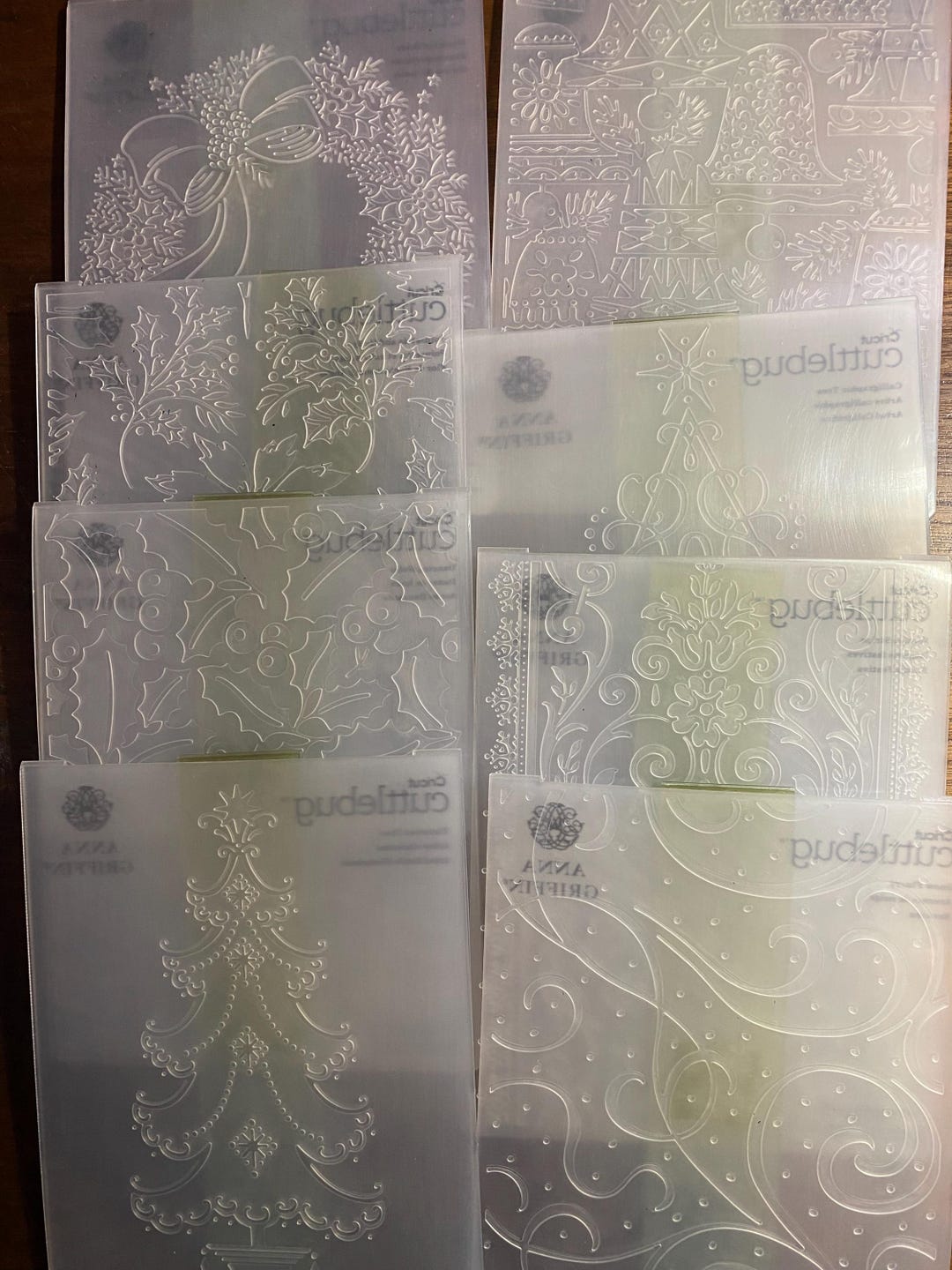 Anna Griffin Circuit Cuttlebug Embossing Folder Christmas Pick: Tree ...