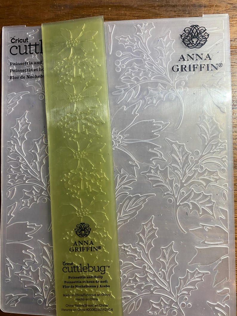 Anna Griffin Circuit Cuttlebug Embossing Folder Christmas Pick: Tree ...