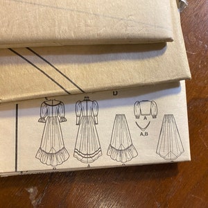 Dress up on Stage Costumes Adult Simplicity 9723 Pattern Size 6 to 12 ...