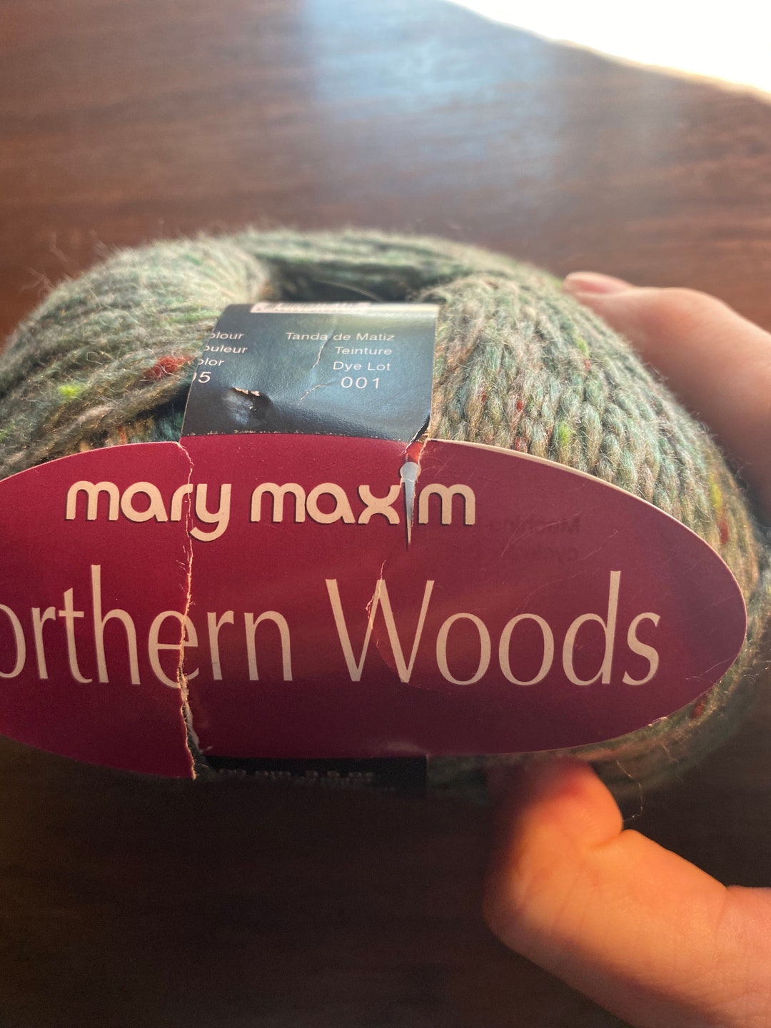 Mary Maxim Northern Woods Color White Pine Y060 - Yarn Skein - 3.5 Oz ...