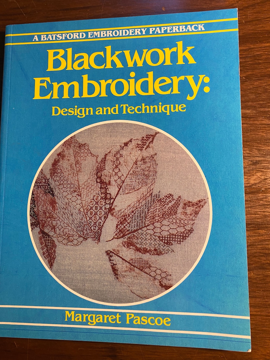 Blackwork Embroidery Design and Technique - Beginner's Guide - Margaret ...