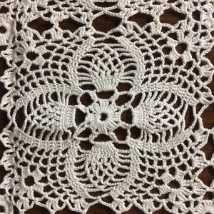 Crocheted Doily Vintage Rectangle Table Cover 15" X 10" Off-white With ...