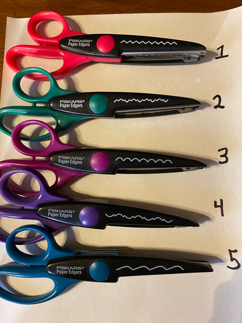 Fiskars Scissors Paper Edgers Cutting Decorative Scallop Edge Design ...