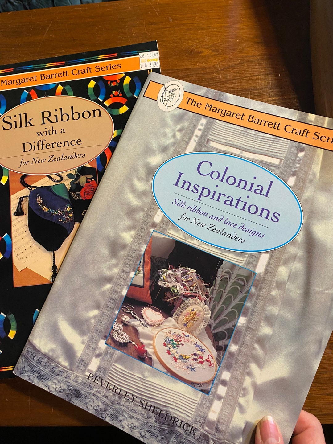 Silk Ribbon Embroidery - Margaret Barrett Craft Series - 1994/5 ...