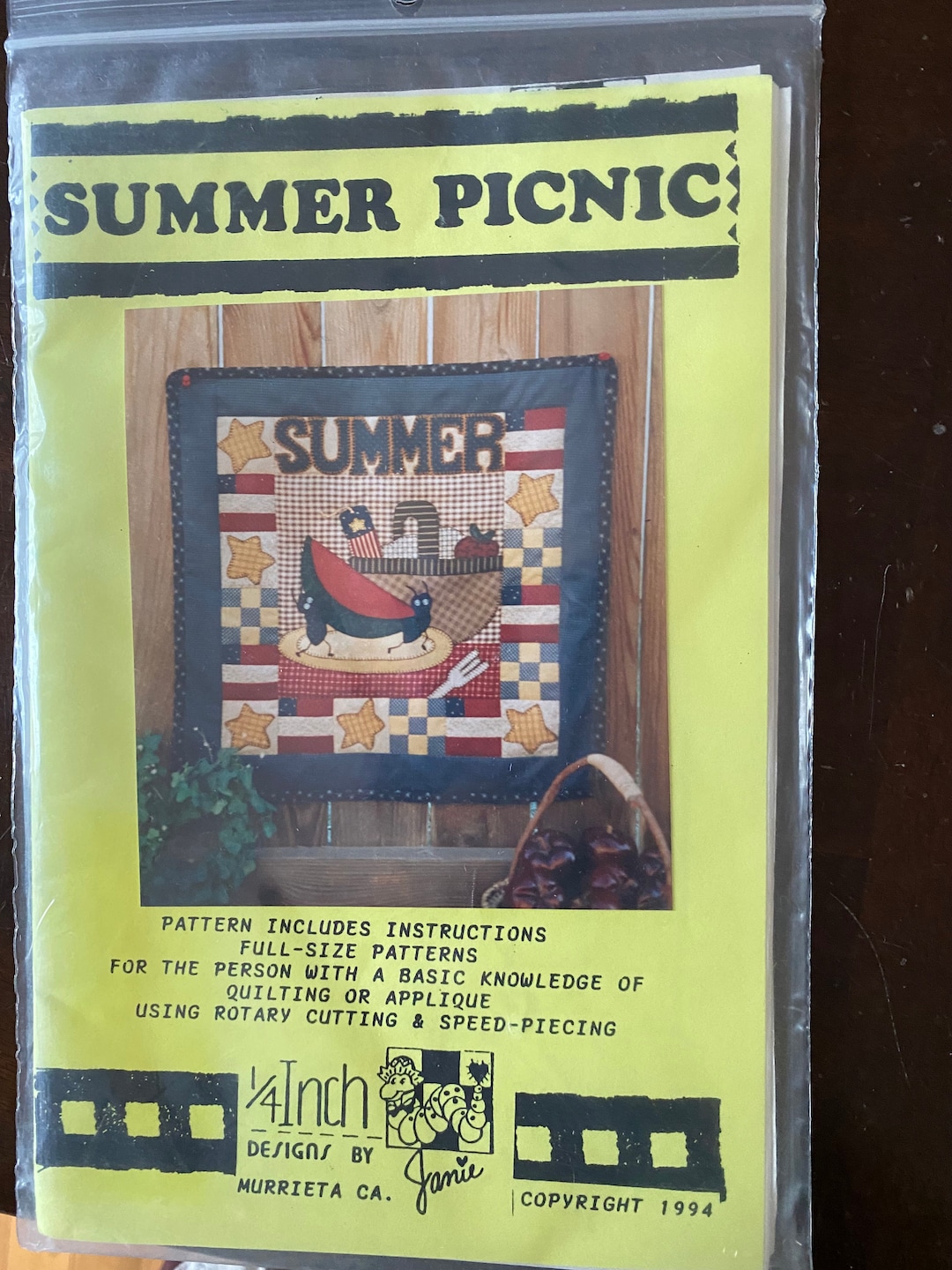 Summer Picnic - Quilt Block Patterns - Janie - 1/4 Inch Designs - 1994 ...