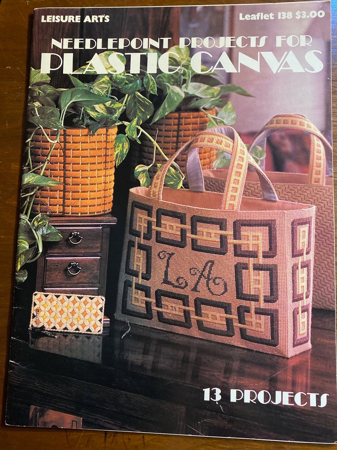 Needlepoint Projects for Plastic Canvas - Patterns and Instructions ...